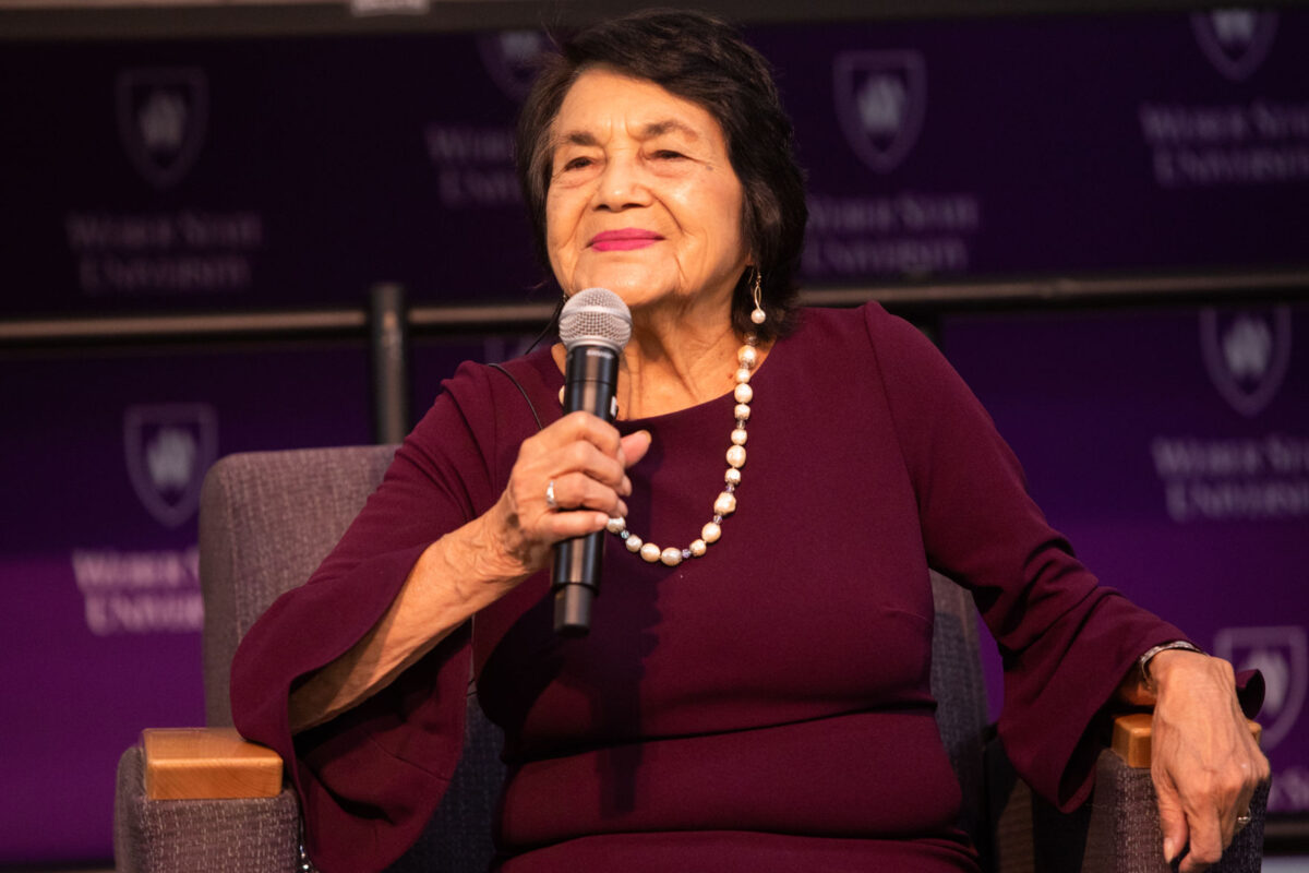 Civil rights champion Dolores Huerta discusses importance of local ...